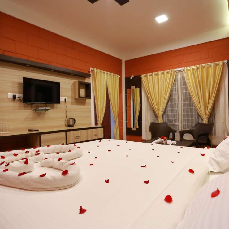 Home - Triple E Resorts